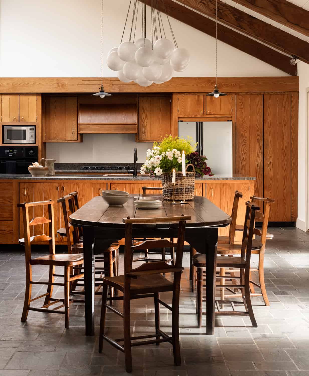 Woodsy Connecticut - Heidi Caillier